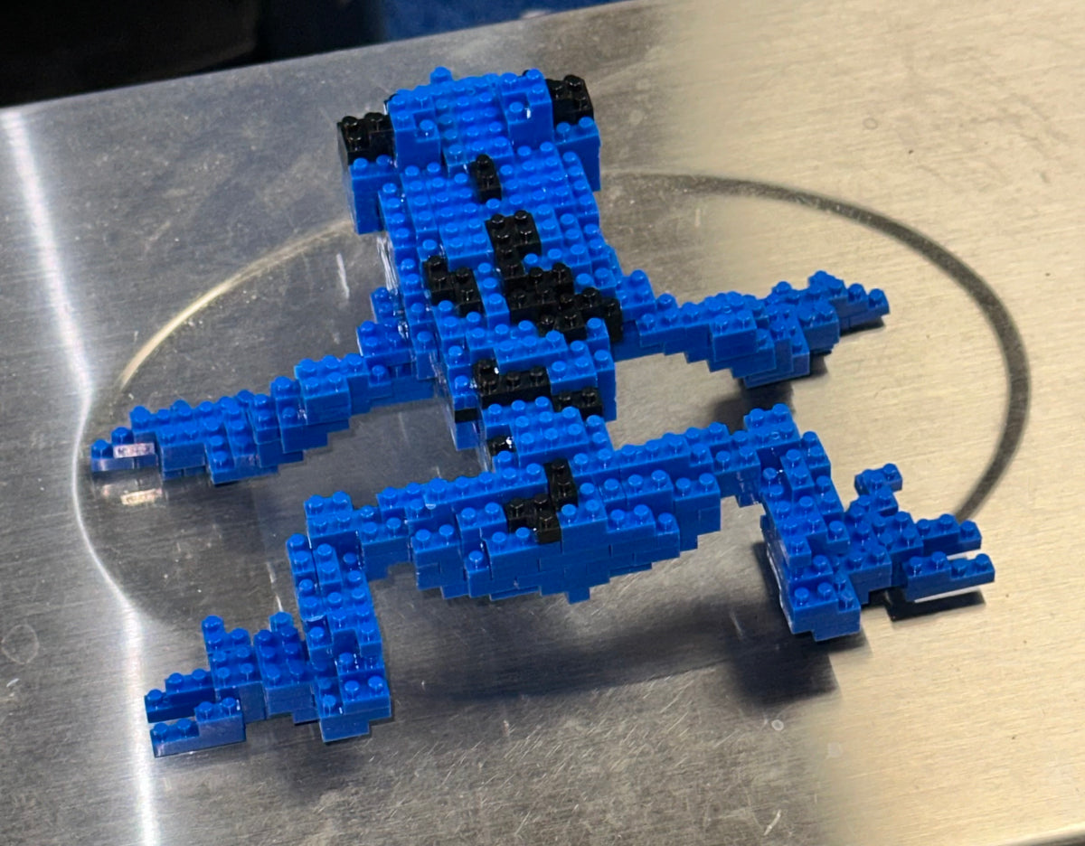 Tiny Azure Frog Micro Morph Micro-Block model – Inspired Passion ...